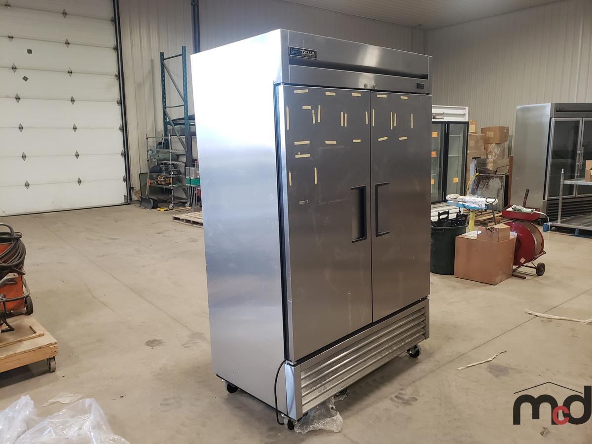 True 2-Door Freezer